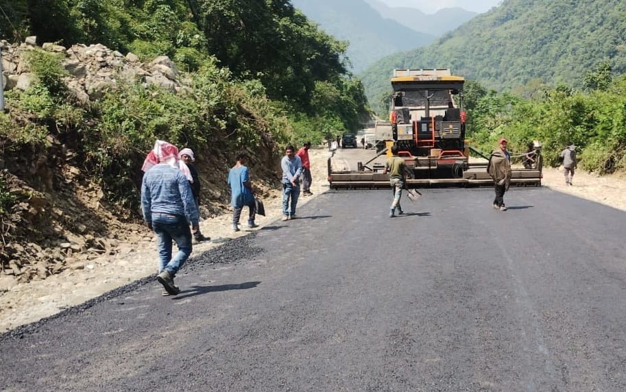 Infra News India (INI) on Twitter: "2 Laning with hard shoulders of the Arrowa-Khupa-Hayuliang ...