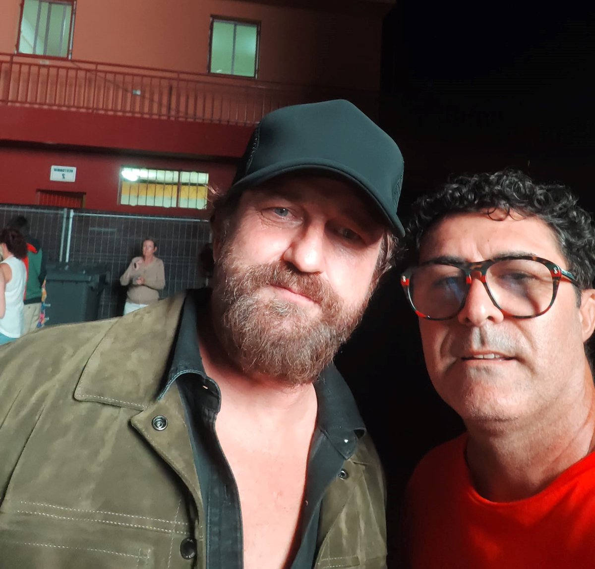 Gerard-Butler-fan Marianne on Twitter: Gerard-Butler-fan Marianne on Twitter:
