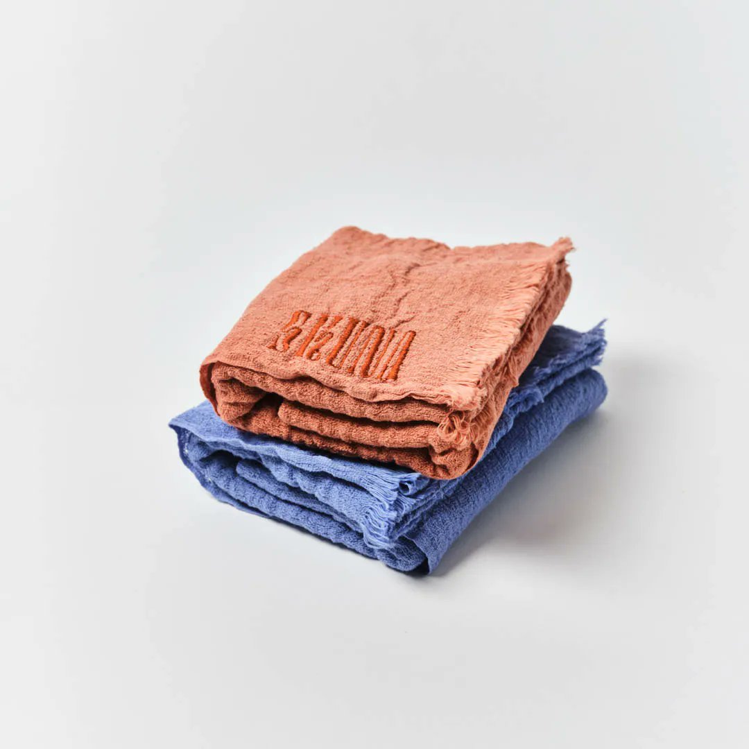 GINZA on Twitter: "生活の中心に風呂がある“バスカルチャー”。新ブランド〈スクナ〉が気になる。https://ginzamag.com/categories ...