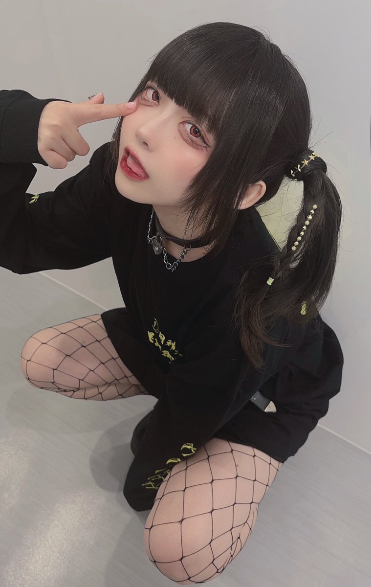 鳴海こま【TENRIN】 on Twitter: "💀💛"