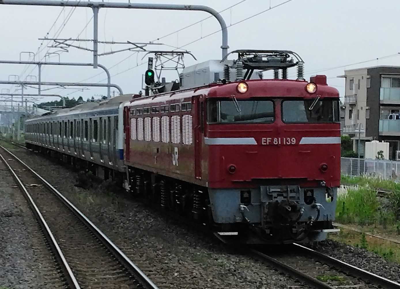 531系ファン on Twitter: "2023/6/6 配9428レ AT入場配給 EF81 139[尾]+E531系ｶﾂK469編成 久しぶりのゲサンク牽引～ https://t.co ...