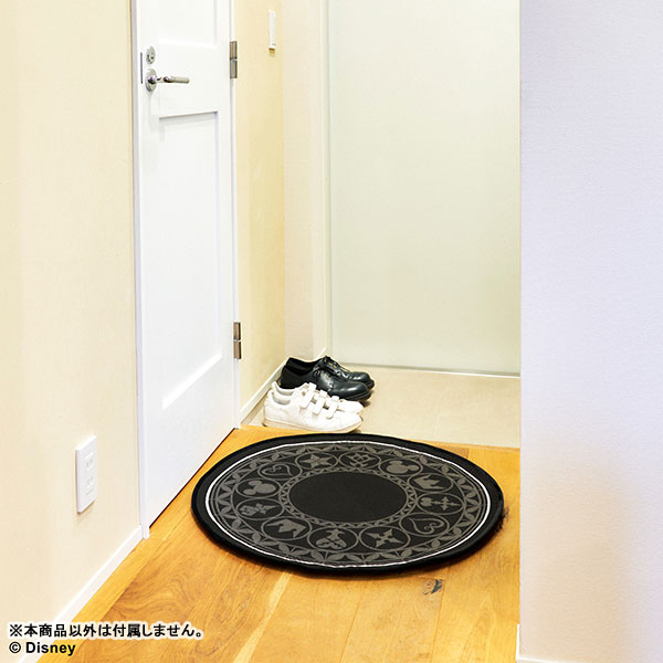 아미아미 on Twitter: "《킹덤 하츠》 굿즈 2종 쿠션 https://amiami.com/eng/detail/?gcode=GOODS-04365218… 라운드 러그 ...