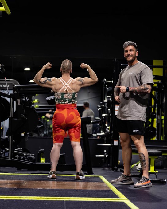 TW Pornstars - Shane Crommer. Pictures and videos from Twitter.