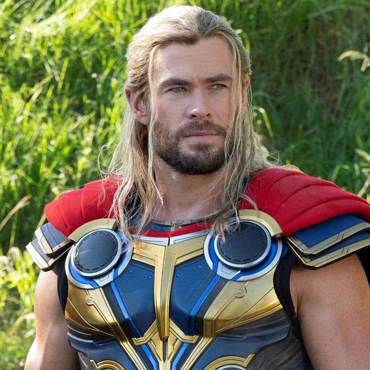 QuidVacuo on Twitter: "¡Chris Hemsworth solo volvería a ser Thor si Marvel Studios le ofrece ...