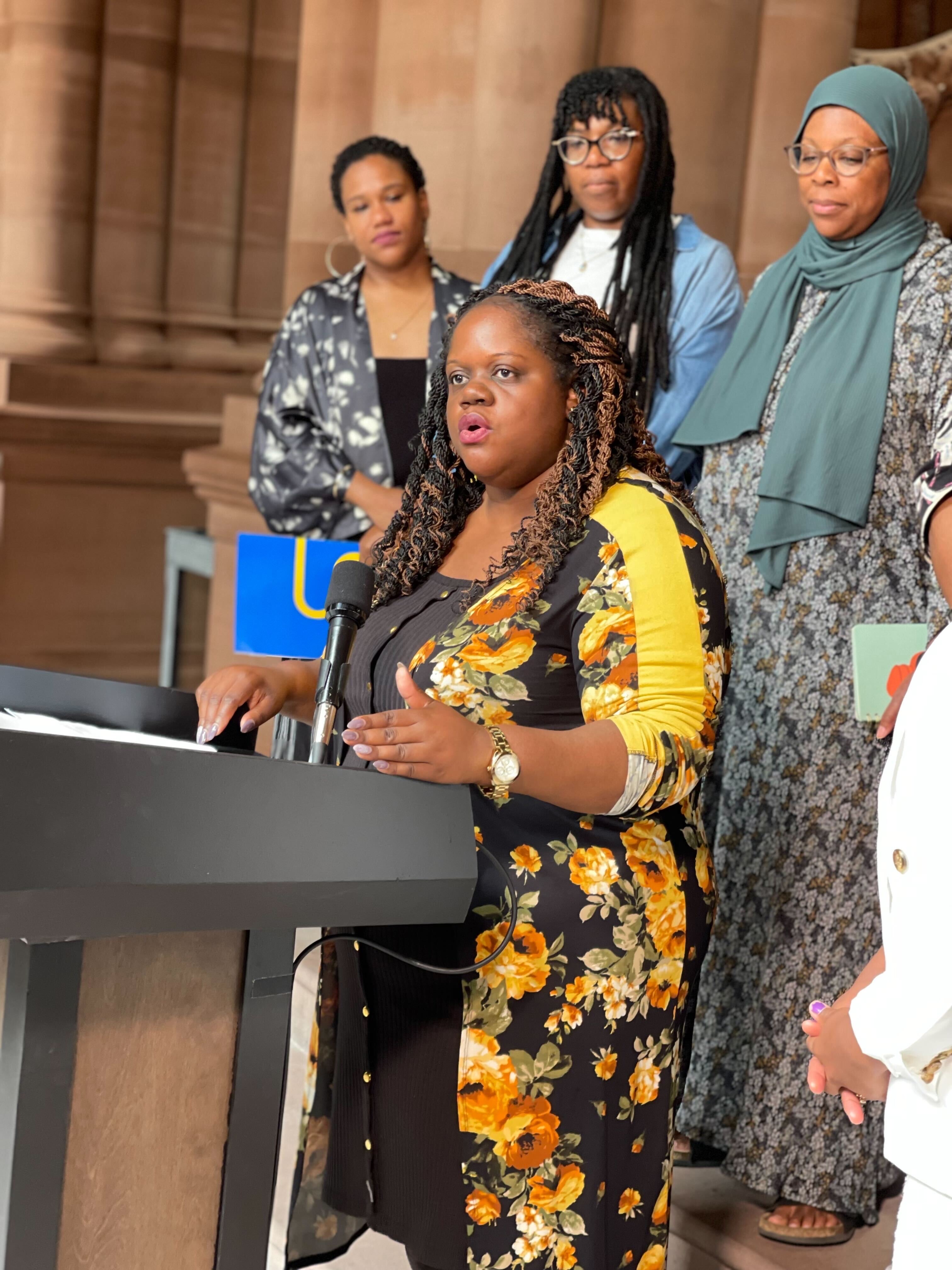 Lea Webb (@SenatorLeaWebb) / Twitter Lea Webb (@SenatorLeaWebb) / Twitter