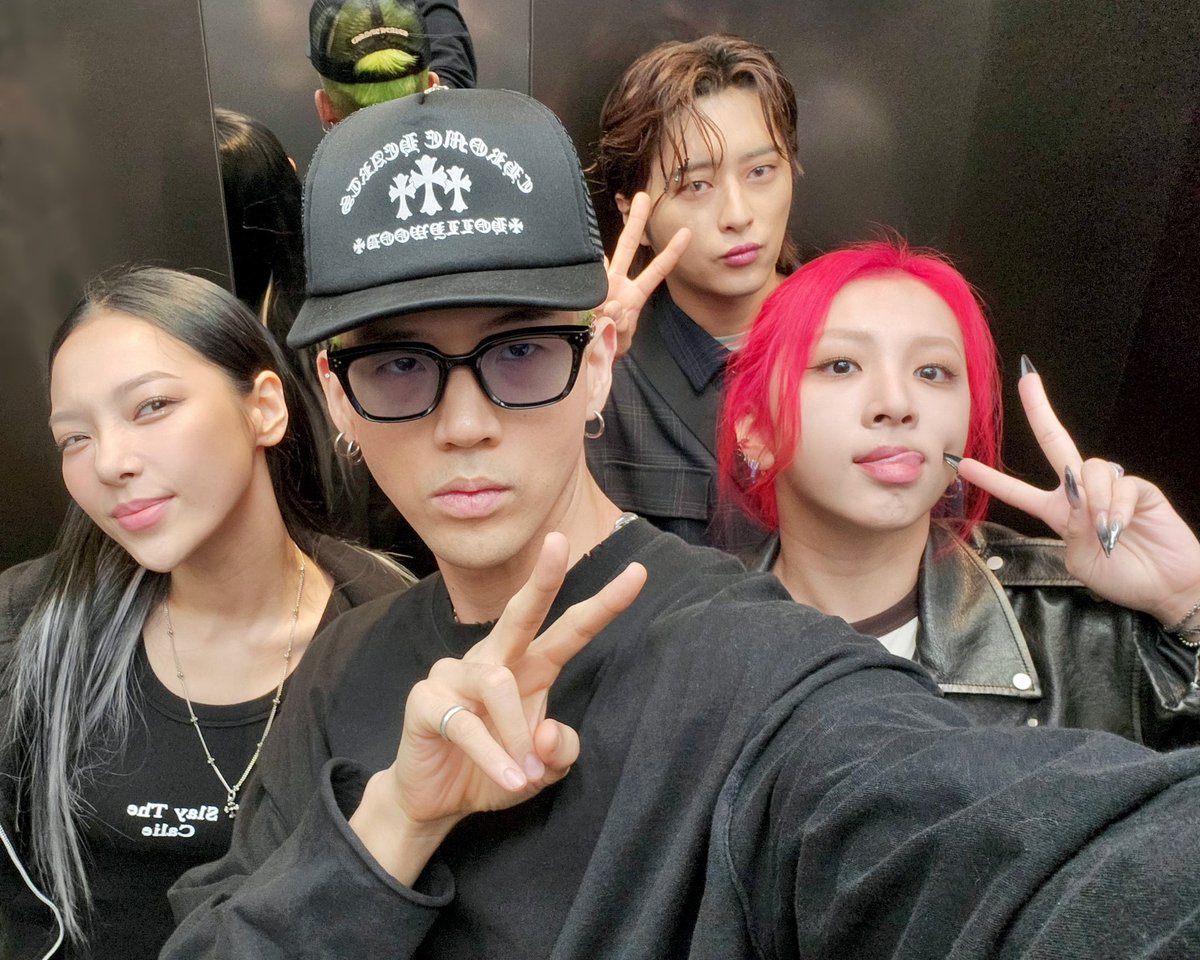 ️‍🔥 on Twitter: "RT @KARD_Official: [#KARD] 잠시 후 8시 MBC FM4U '굿모닝FM 테이입니다‘에 KARD가 출연합니다! HIDDEN ...