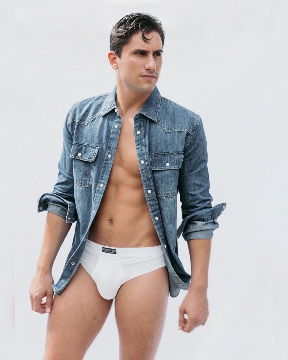 Hot Dudes Good Mood 🇺🇦 on Twitter: "Alberto Pelaez by David Gallardo 📸"