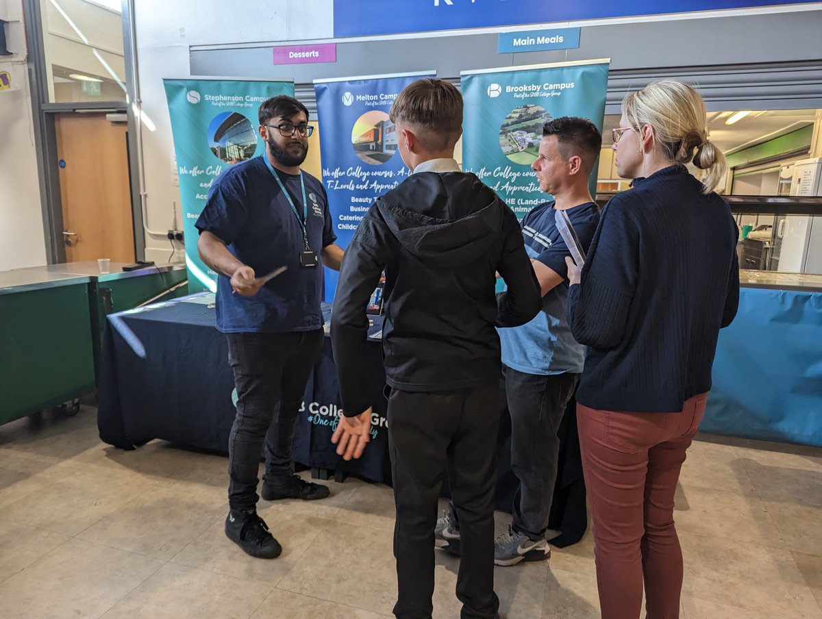 Home - The Roundhill Academy