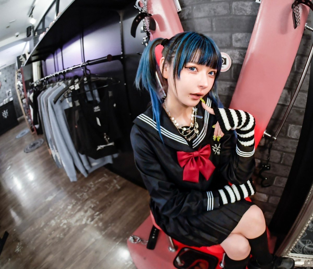 KRYclothing on Twitter: "「普通のセーラー服」 | KRY clothing https://kry.tokyo/items/74983592 #BASEec @KRY ...
