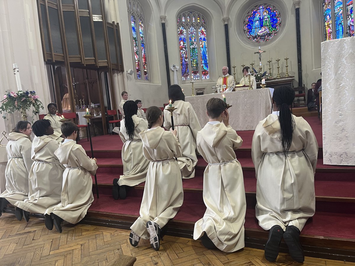 Welcome to St Thomas More Catholic Comprehensive School