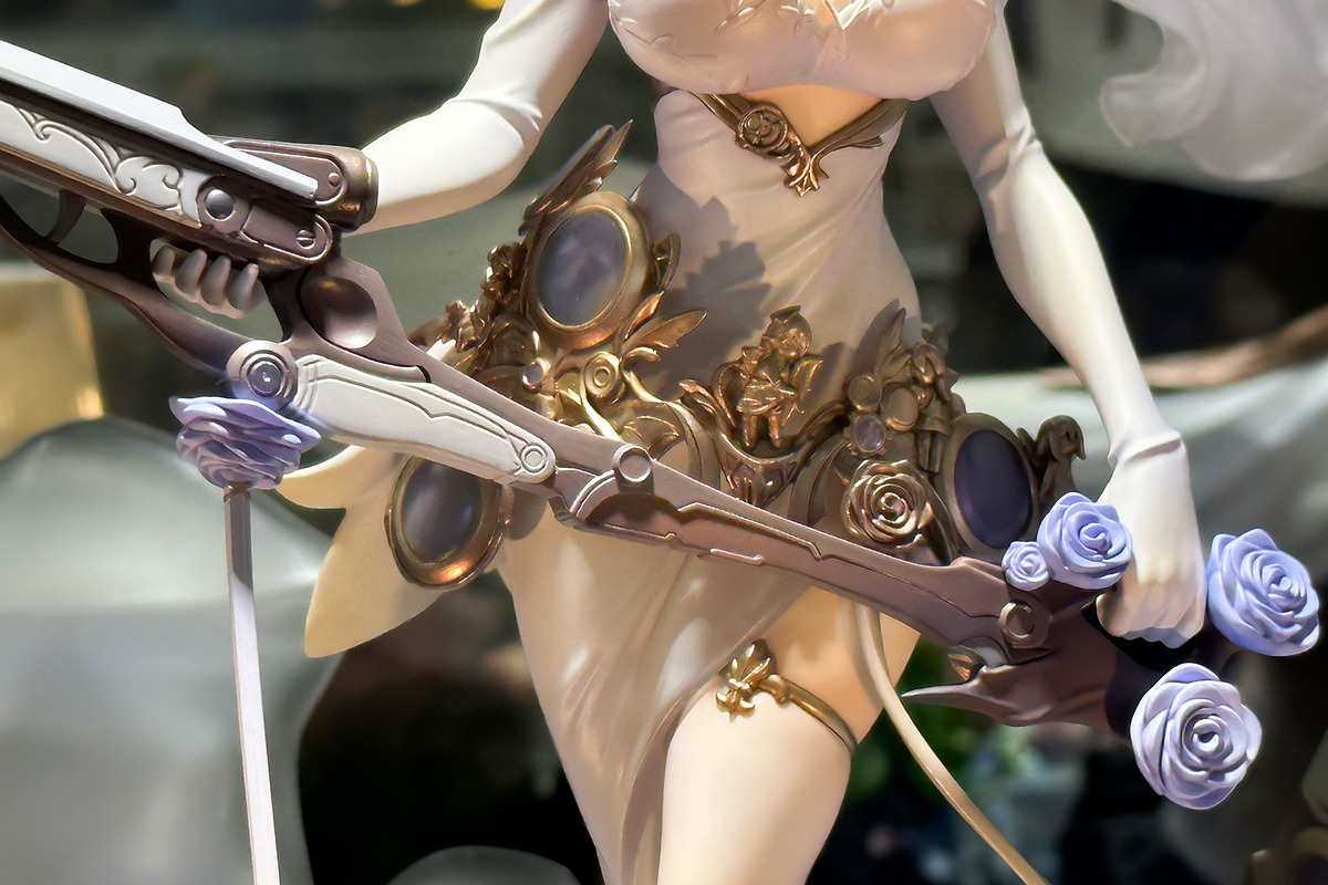 HOBBY Watch on Twitter: "【あみあみ展示撮り下ろし】「アズールレーン アーク・ロイヤル 純白なる守護者」美しすぎるケッコン衣装をイラストそのままに立体化 https ...