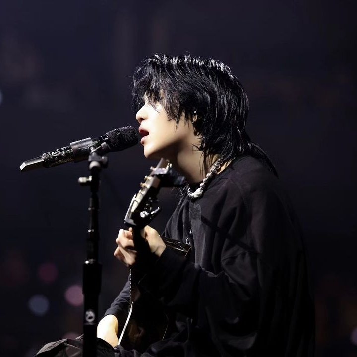 Nano Singer Real Face