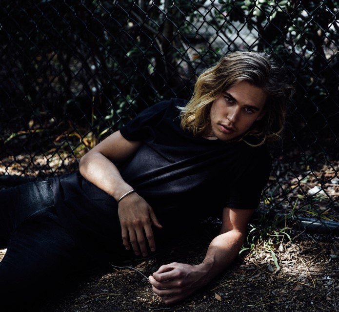 Austin Butler Long Hair