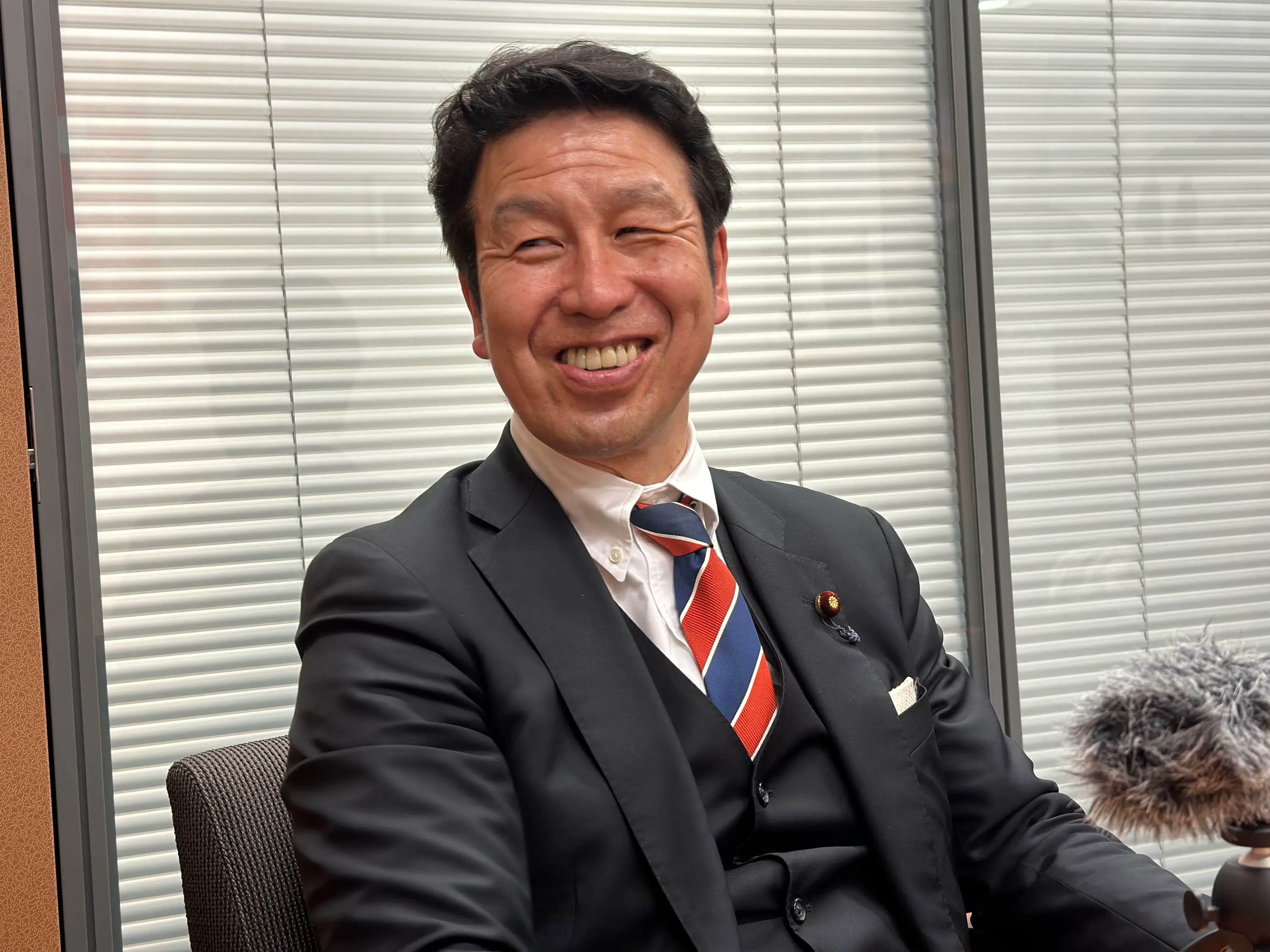 有本 香 Kaori Arimoto On Twitter 数年前、ツイッターで私に粘着していたのも「意識してやってた」のか。最近はなくなったが、二度としないでほしい。 Twitter
