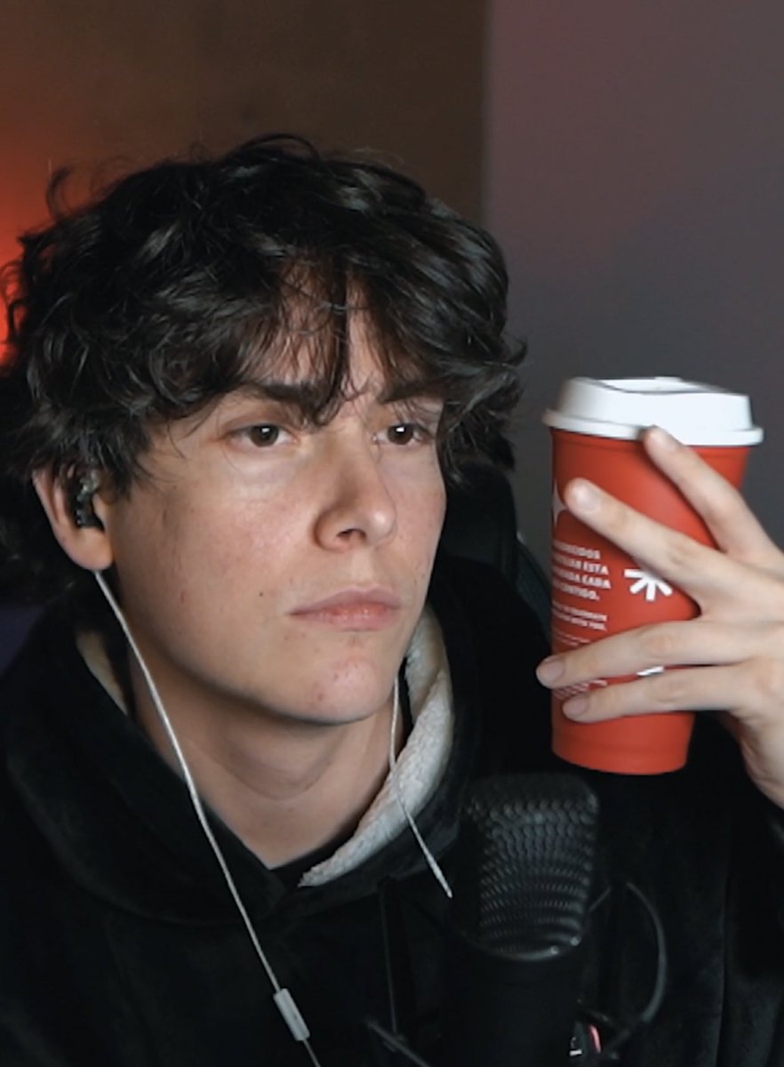 rod. on Twitter: "nunca había tomado una foto desde el obs pero bueno ando estorbando en twitch ...