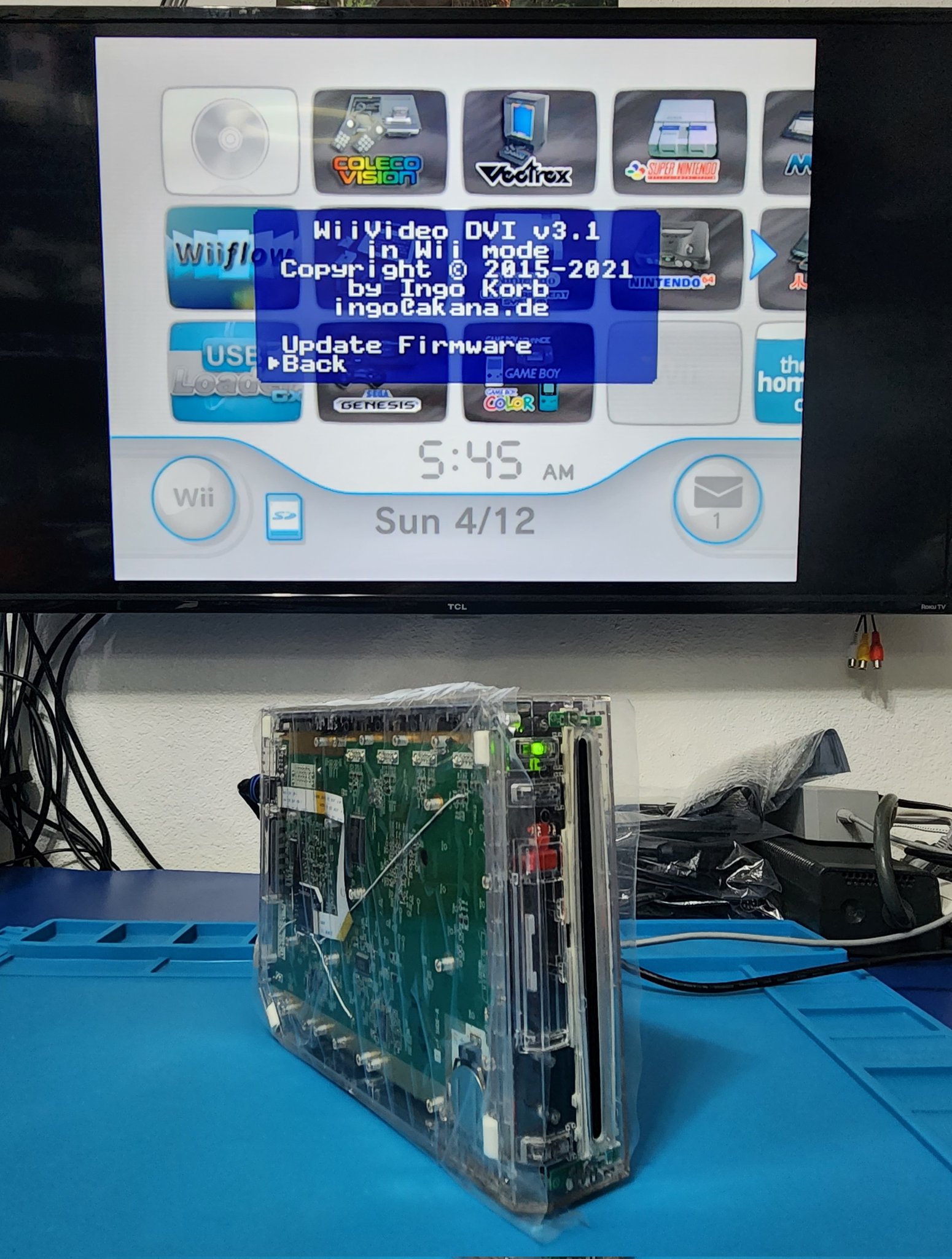 Wiiflow Play Newer Super Mario Bros Wii Mod On USBLoader & WiiFlow!