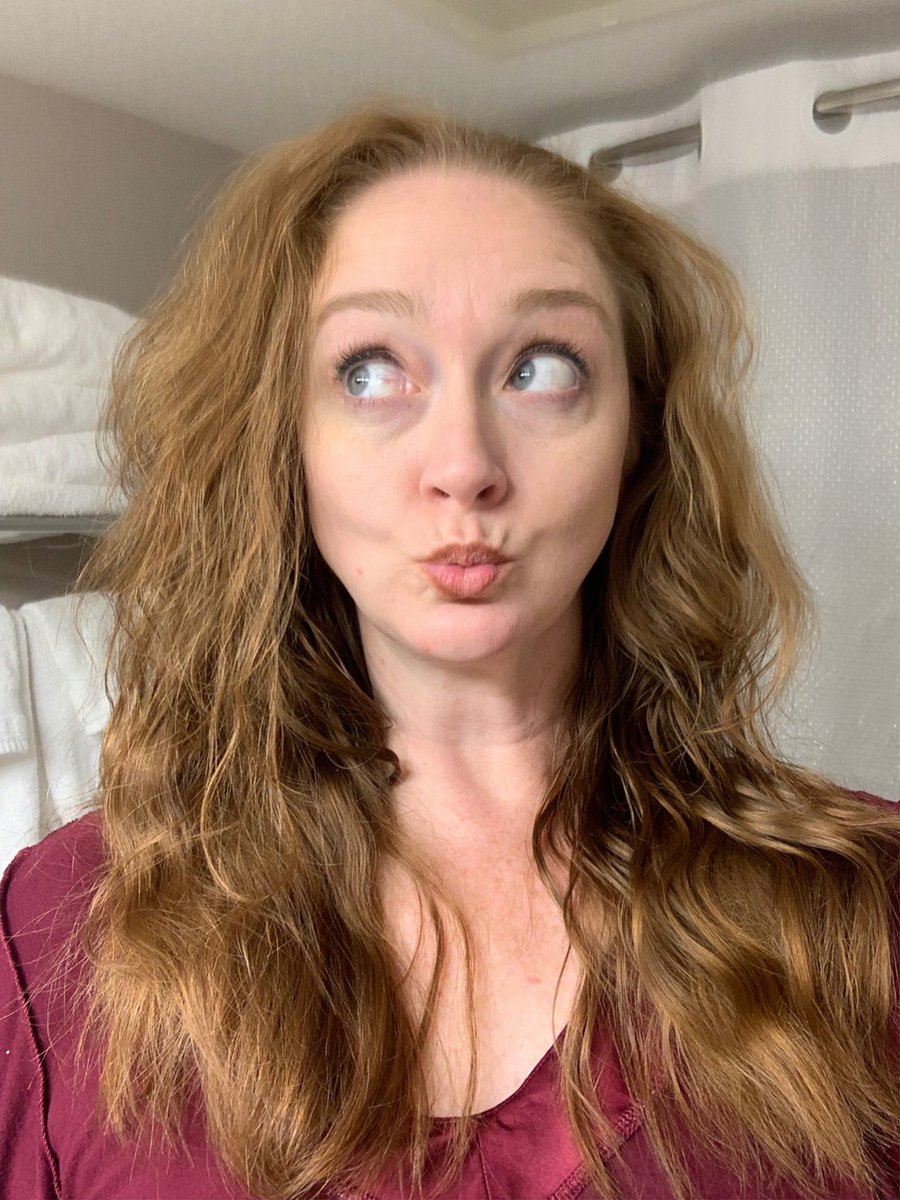 πΎπ πππππππ₯ππ π² π Momo Con On Twitter As Today Is World Redhead Day