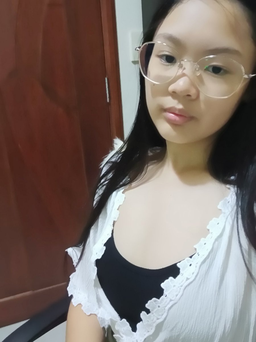 WolfFuu~PHVtuber~Smol na Kapatid ng Bayan~ENG/FIL on Twitter: "OwO hehe I luv myself"