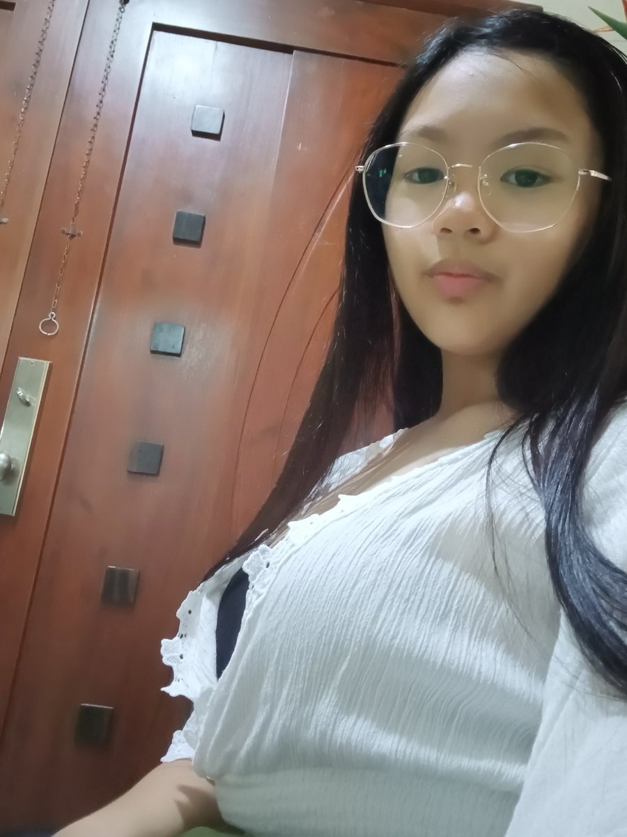 WolfFuu~PHVtuber~Smol na Kapatid ng Bayan~ENG/FIL on Twitter: "OwO hehe I luv myself"