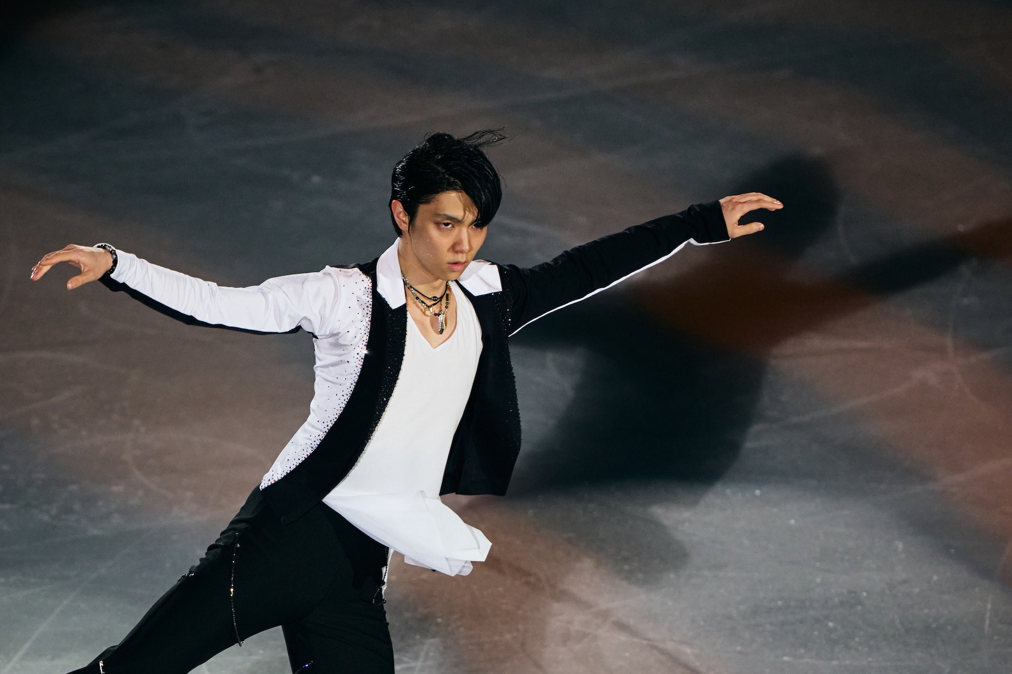 スポーツ報知 ICELINK on Twitter: "【ファンタジーオンアイス2023】「if…」②（撮影•矢口亨) #FaOl2023幕張 #羽生結弦 #YuzuruHanyu https ...