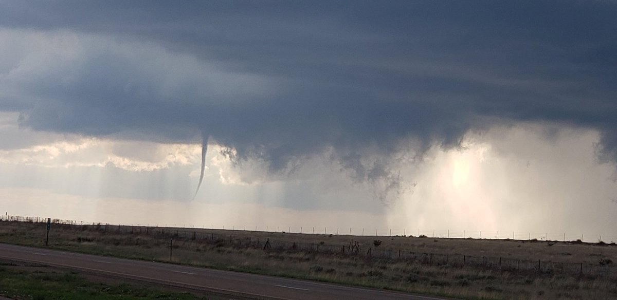 Paul Austin on Twitter: "RT @VORTEXJeff: Really great chase today! Saw three nicely-structured ...