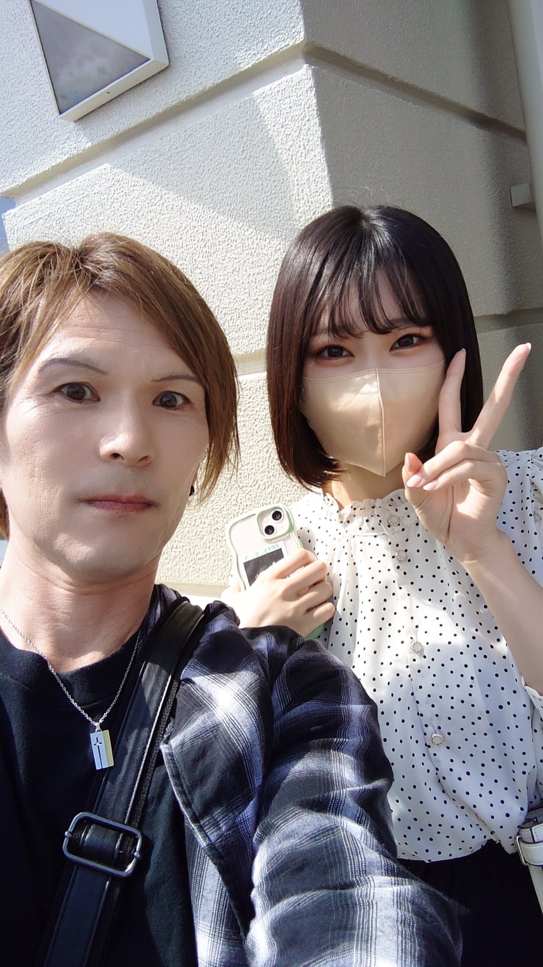 ポッケ On Twitter 5年ぶり? あの頃よりめちゃくちゃ綺麗になってたし可愛かったわ 顔ちいせぇなオイ!わいがデカいんか… ちな