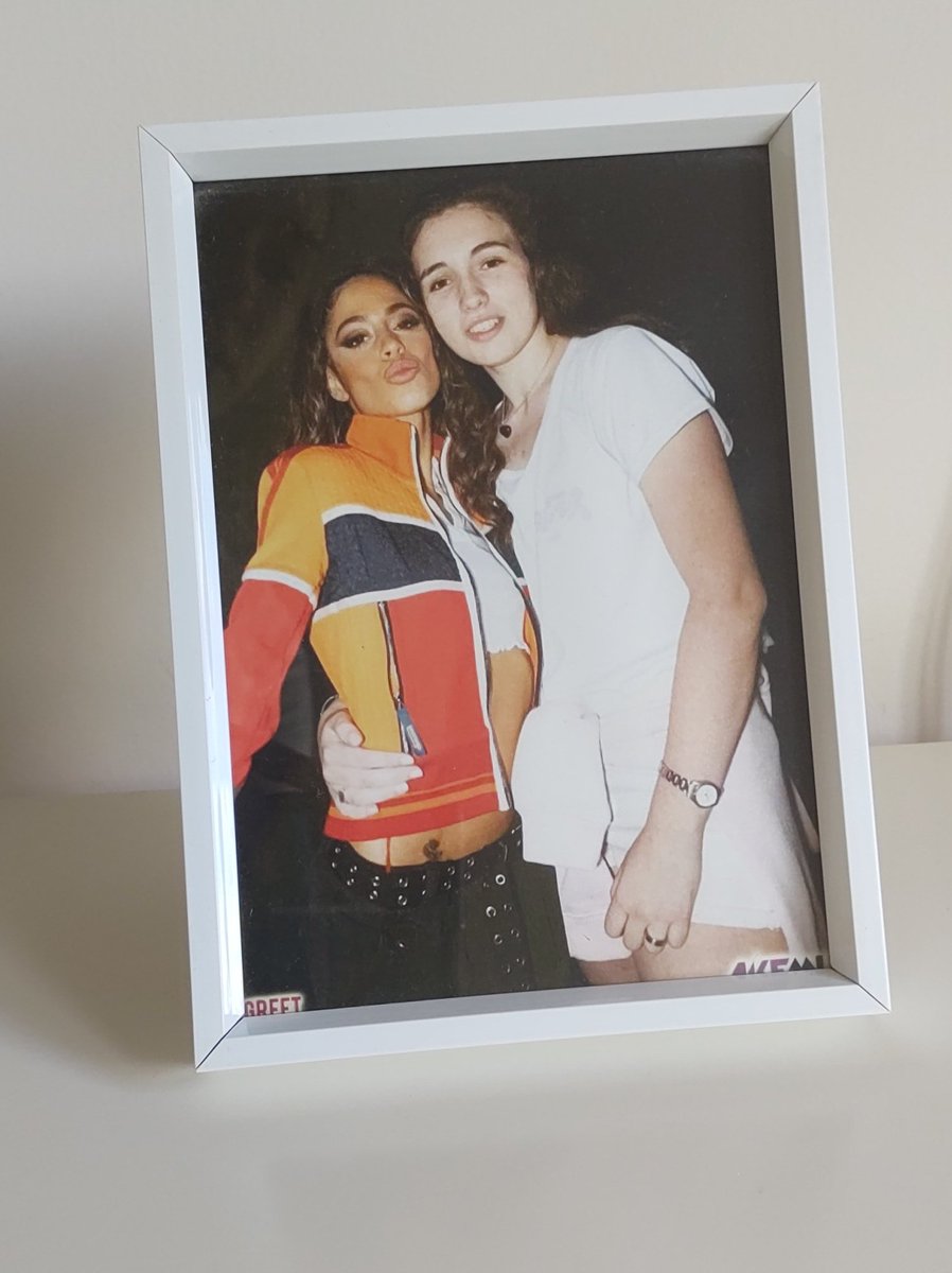 Elena on Twitter: "RT @edlp_evl: Amo mucho esa foto de Tini porque describe a la perfección lo ...