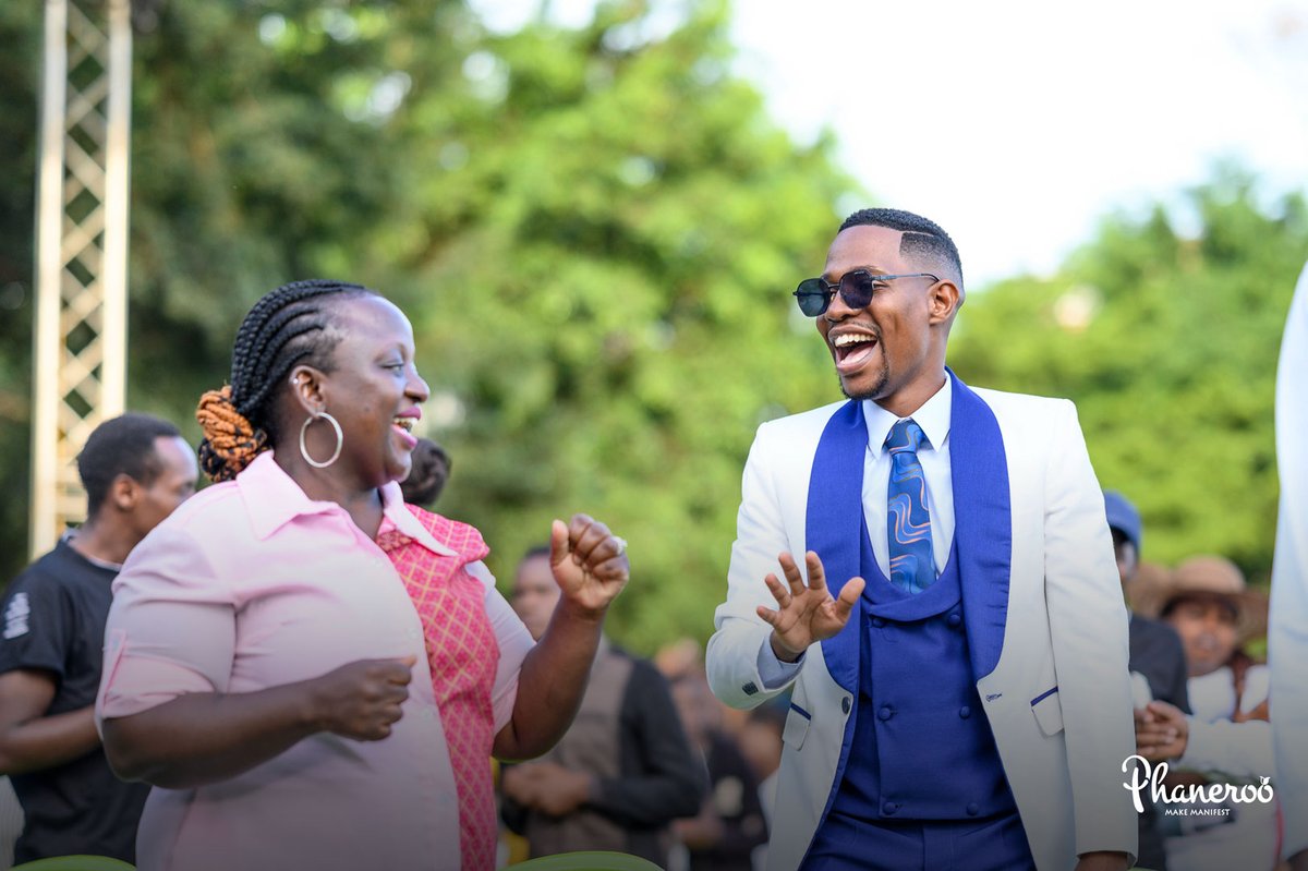 Phaneroo on Twitter: "📸 #Phaneroo 438 Moments Lord, we set our hearts to know You; to hear Your ...