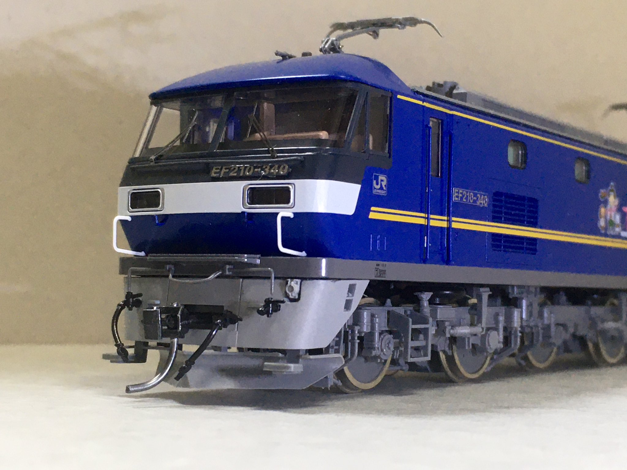 Aztrak[あづきち] on Twitter: "2023年5月27日大安、 HO-2026 EF210-300電気機関車EF210-340号機竣工。 1/80スケールになって作業が楽になる ...