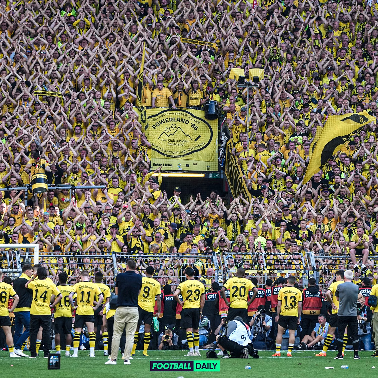 Borussia Dortmund Fans Hd