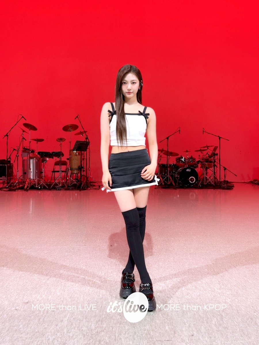 Its Live On Twitter 에스파 닝닝의 잇츠라이브 현장 포토📸 Aespa Ningning의 ‘그런일은 Something Like That 무대를