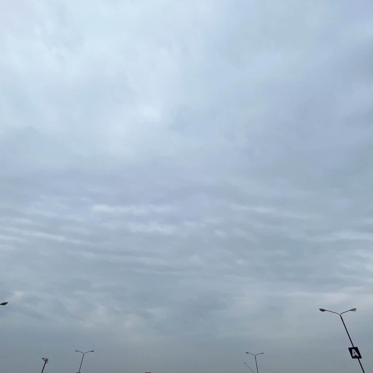 ポポまる on Twitter: "2023.5.28 pm2:07 仕事帰り。 雨がポツポツ☂️ 1枚目 北西方面。 2枚目 西〜南西方面。 北海道、東北、北陸〜日本海側。 もしくは内陸 ...