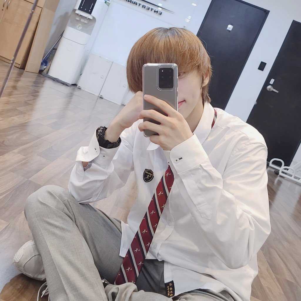 리다랑막냉이 (@vitamin_DKB) / Twitter