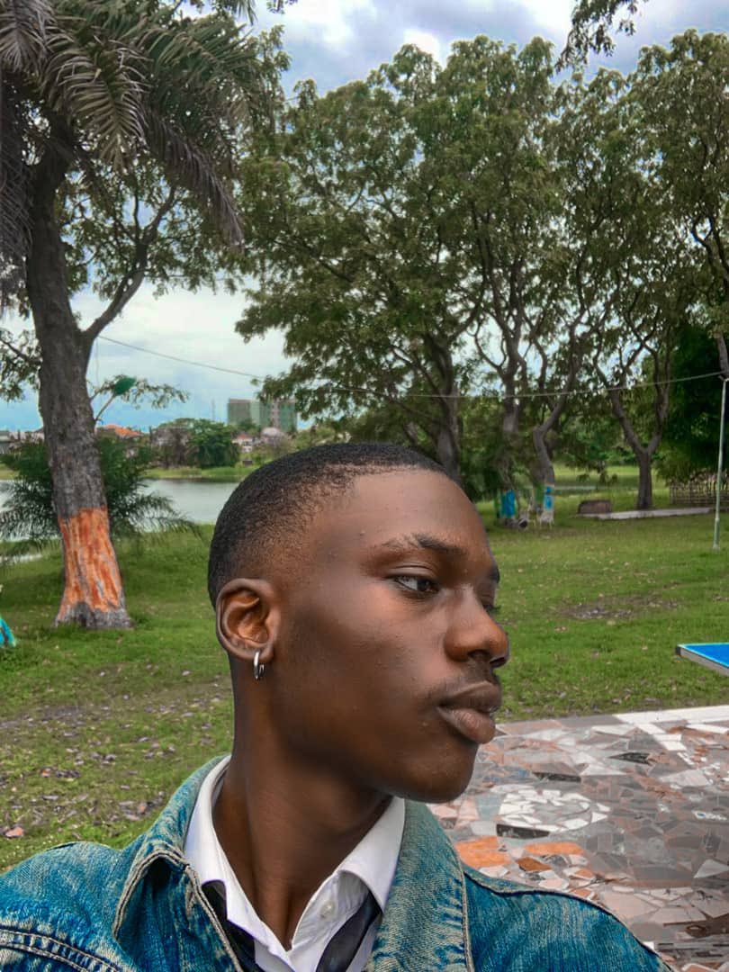 king Nashe🍑🍆(VERS BDSM MASTER) on Twitter: "RT @celestial_77_PS: Face. Body"