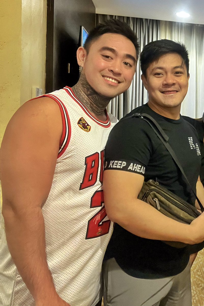 🔞EL~Español 4️⃣0️⃣0️⃣K🌷 on Twitter: "🐷🙈 ️ http://Justfor.fans/rhabah"