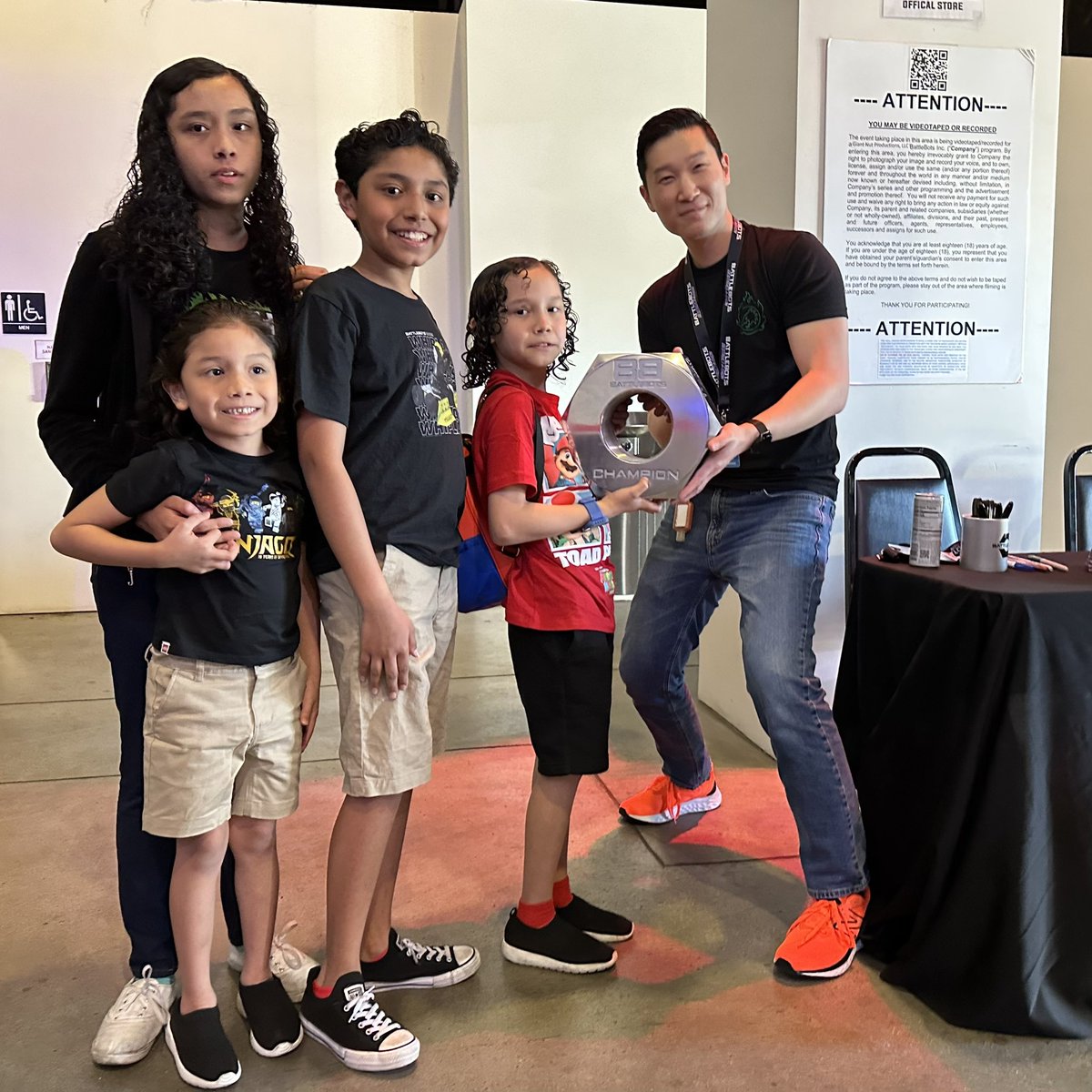 BattleBots on Twitter: "Great having Jamison Go from @SawBlaze_Robot at BattleBots Destruct-A ...