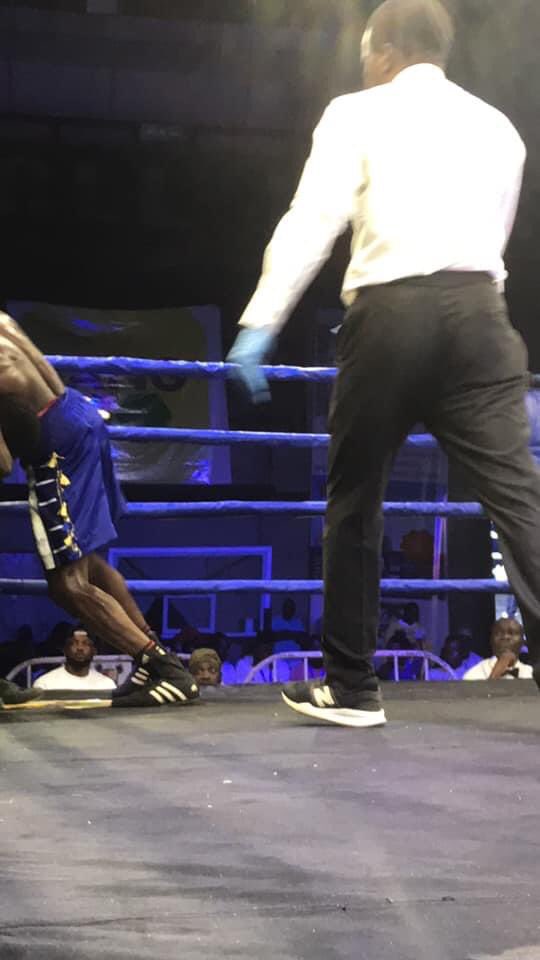 Fight Gist media on Twitter: "ROUND 5 KNOCKOUT. Lekan “The engine” Muibi Knocks Out Idowu “ID ...