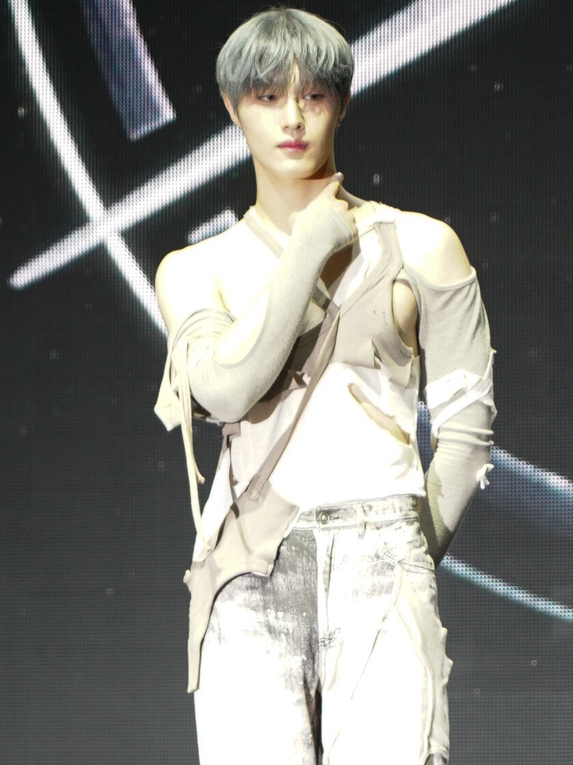 KpopHerald on Twitter: "[Showcase] Sharing our shots of @CIX_twt members at the media showcase ...