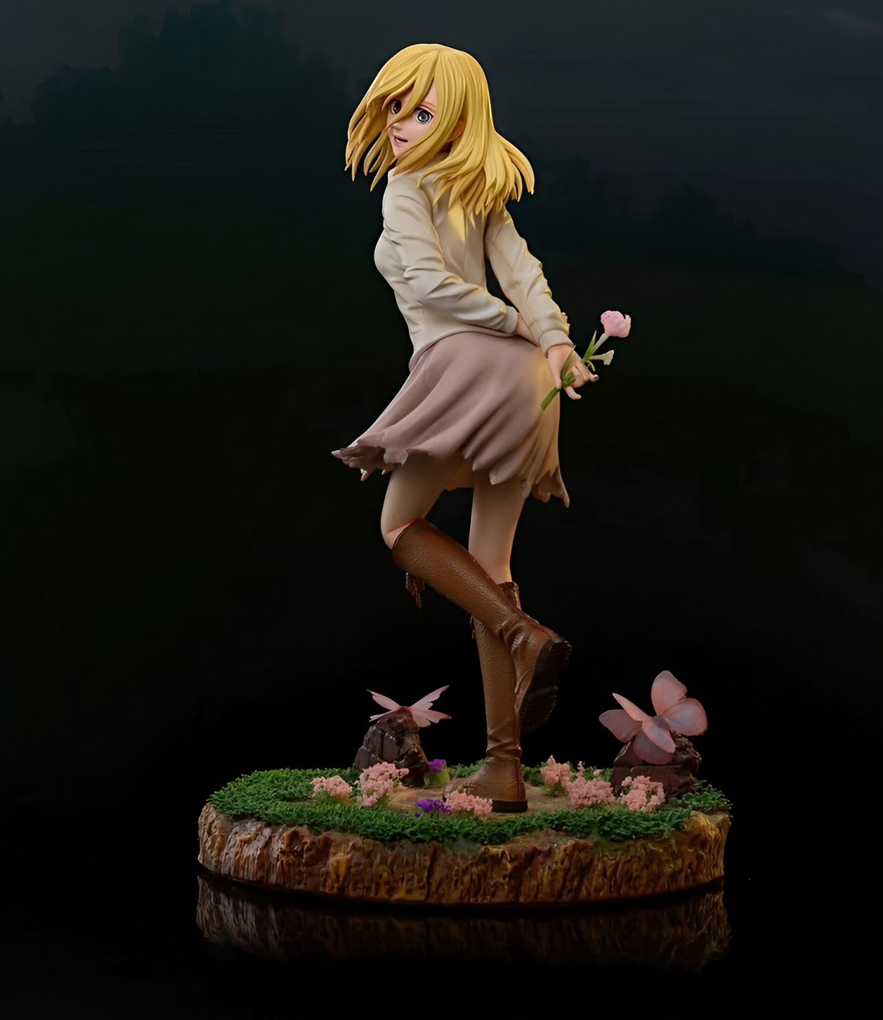 Attack On Titan Historia Titan