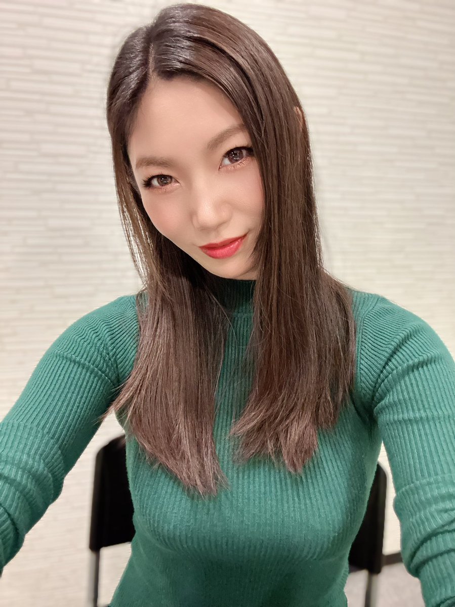 RAYCHELL👠 on Twitter: "このあと20時から ️#チェルさんち LIVEの話しもしながら、ゆるりとしましょう🎵 葉月ちゃん、来てくれるって♡ https://youtube ...