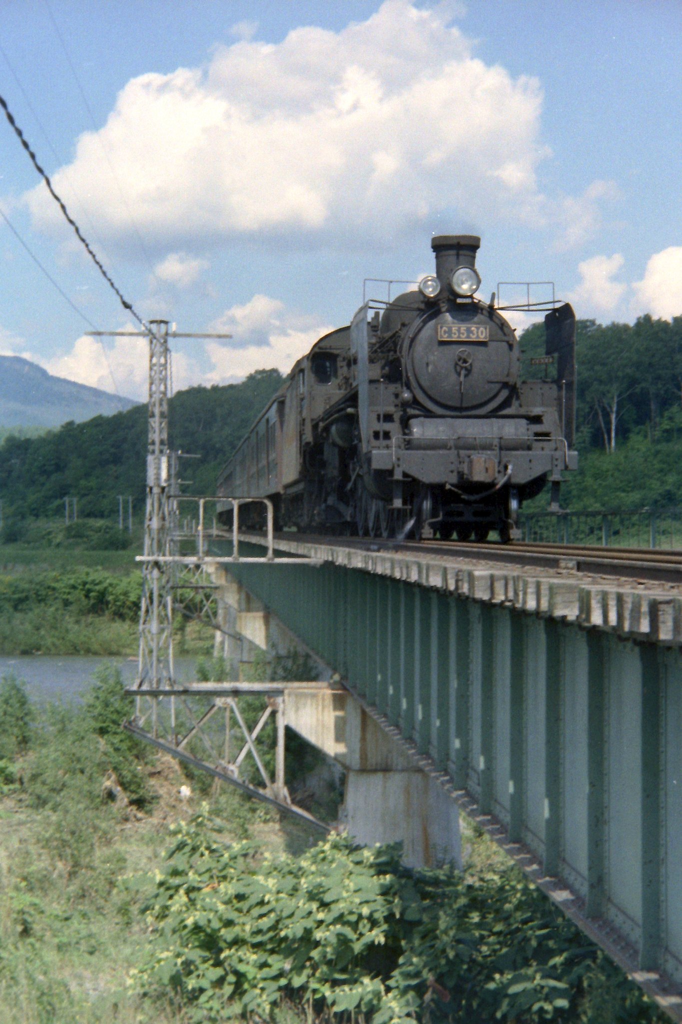 D511007 on Twitter: "日付ネタ。令和5年5月30日。名寄川橋梁C5530。昭和48年8月。#C55 #宗谷本線 #名寄 https://t.co/DPsBOXj5ye ...