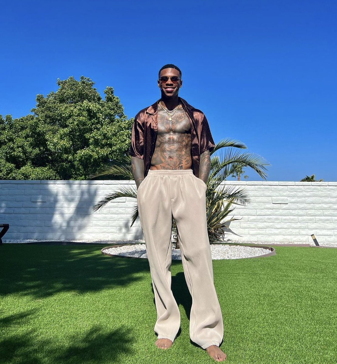 CelebFeetArchives on Twitter: "Tyler Parker #cfatylerparker"