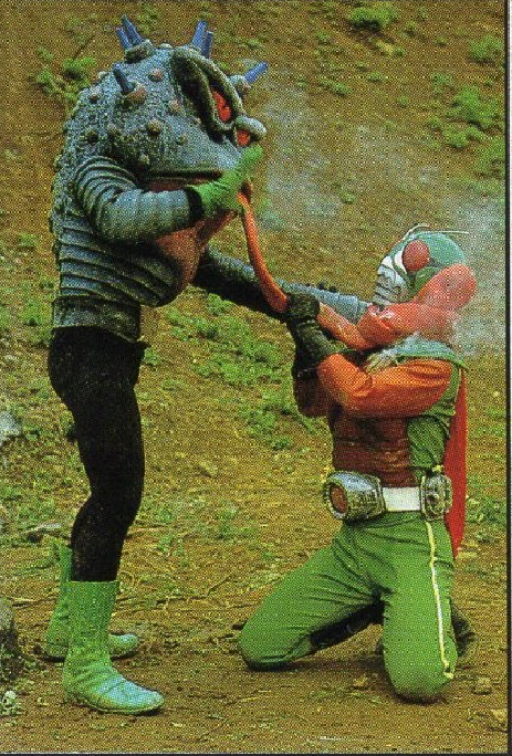 White_ant_command（白アリコマンド） on Twitter: "「ガマの油で溶かしてやる、たらり～。」 ネオショッカー怪人ガマギラスさま。 その舌を通じて流される発火性の危険な ...