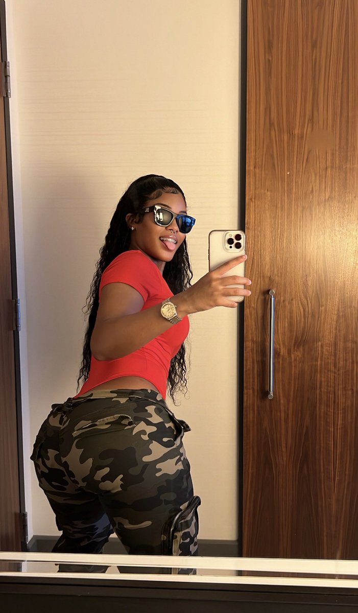 La’Deja Marie 🥀 on Twitter: "She my lil vibe, my lil ah ah ah ️‍🔥"