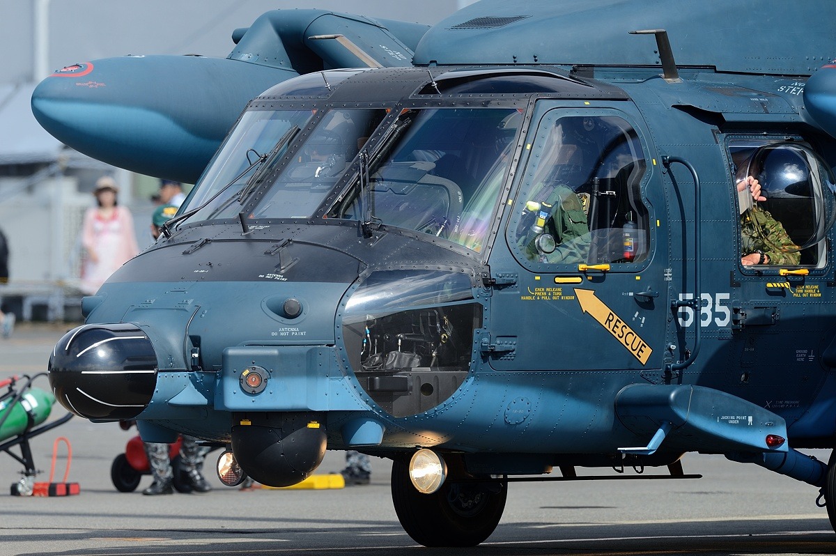 rocketengine on Twitter: "UH-60J https://dualmoon.hatenablog.com/entry/2013/08/08/235818…"