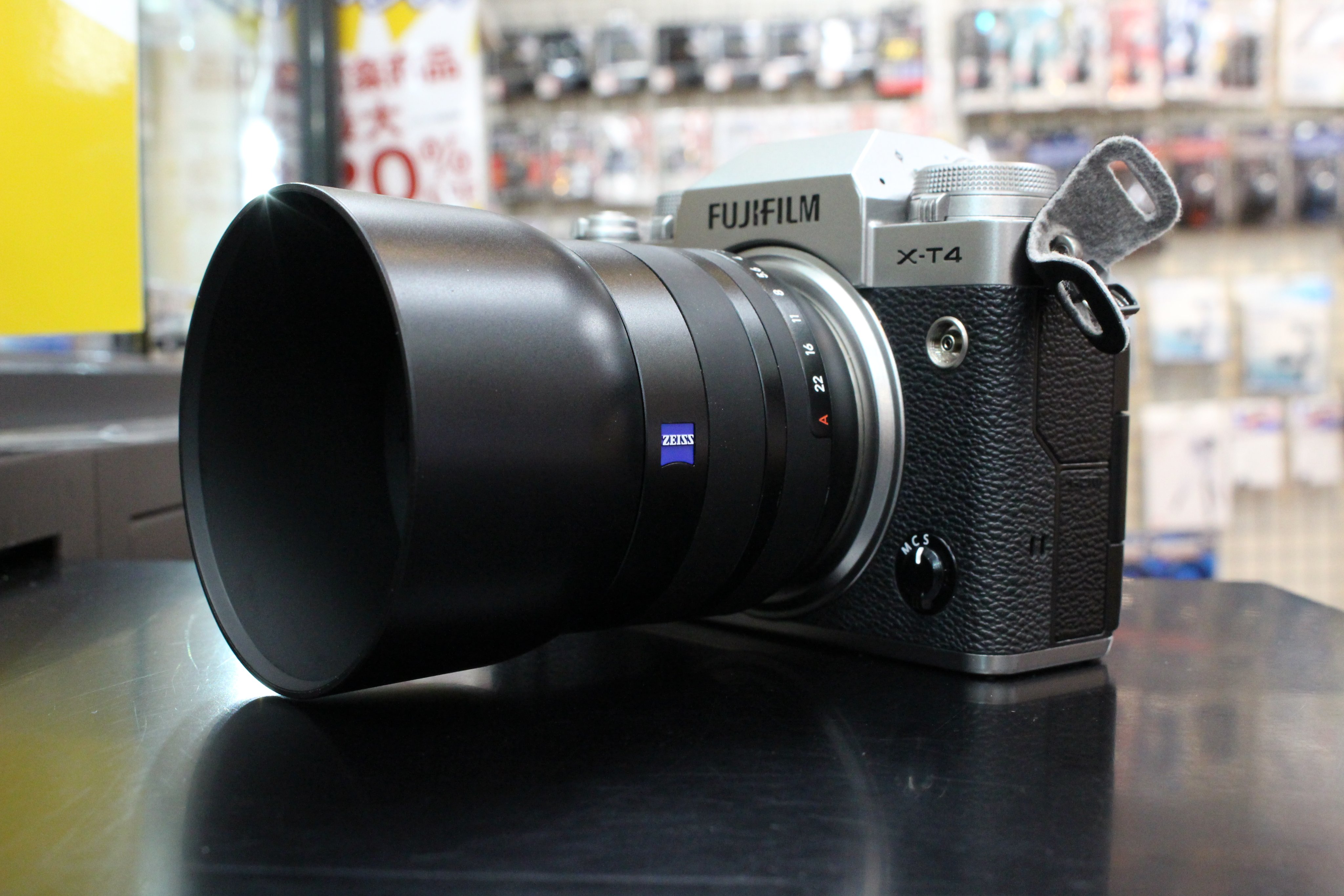 カメラのサエダ本通店 on Twitter: "～今日の中古～ 只今月末中古セール中！ ・ FUJIFILM X-T4 https://t.co/bQALDoZ2lH ・CarlZeiss ...