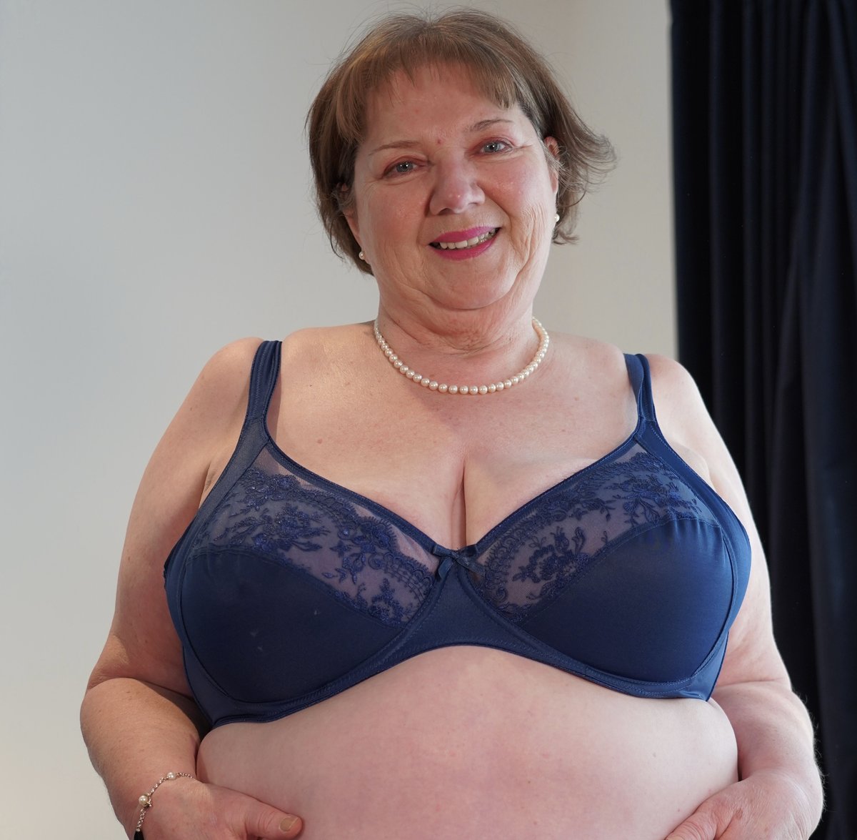Chris44g on Twitter: "Chris44g Worn Full Support Brassiere Blue G cup Worn regularly, plus ...