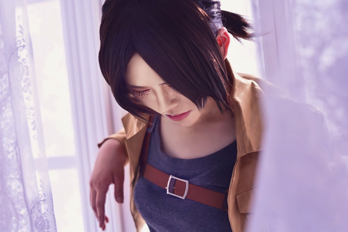 ピィ@3暁のヨナ4すずとじ🚪 on Twitter: "《 ｺｽﾌﾟﾚ / cosplay 》 進撃の巨人 AOT ユミル YUMIRU " お前… 胸張って生きろよ ...
