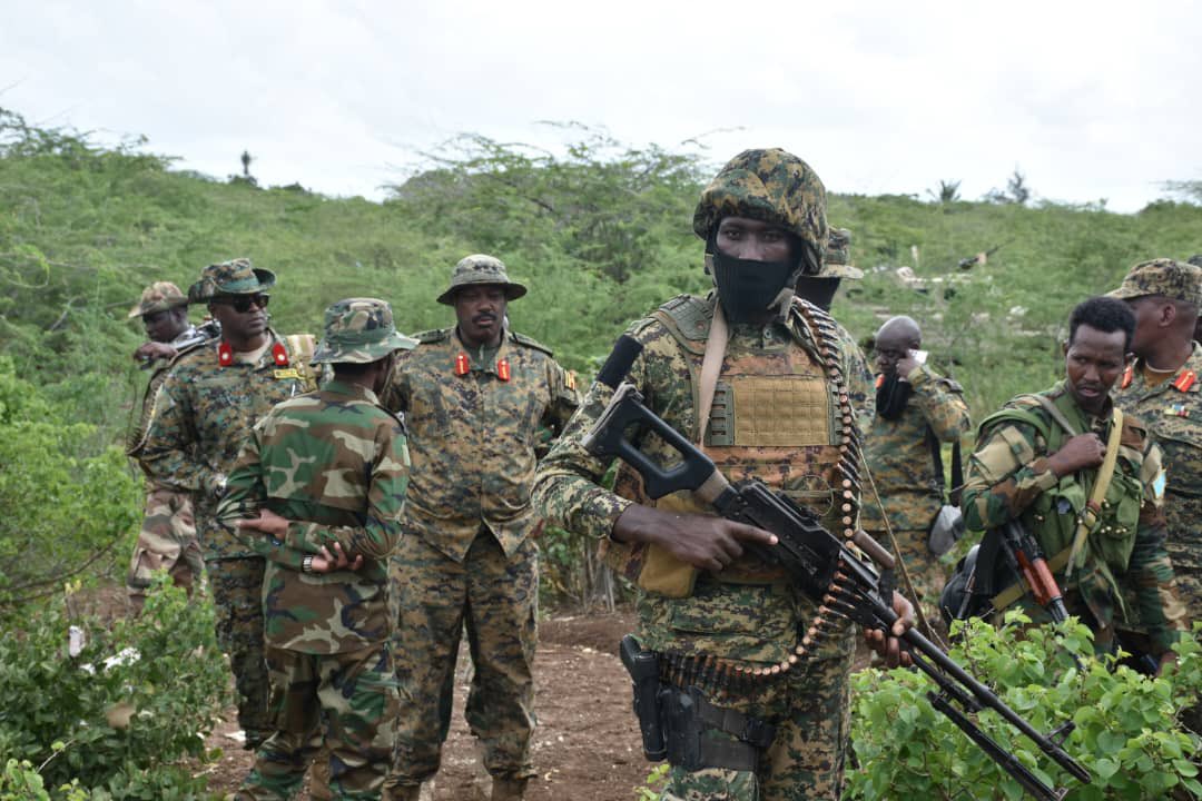 Sandra Mwesiga on Twitter: "The UPDF Commander Land Forces, Lt Gen Kayanja Muhanga together with ...