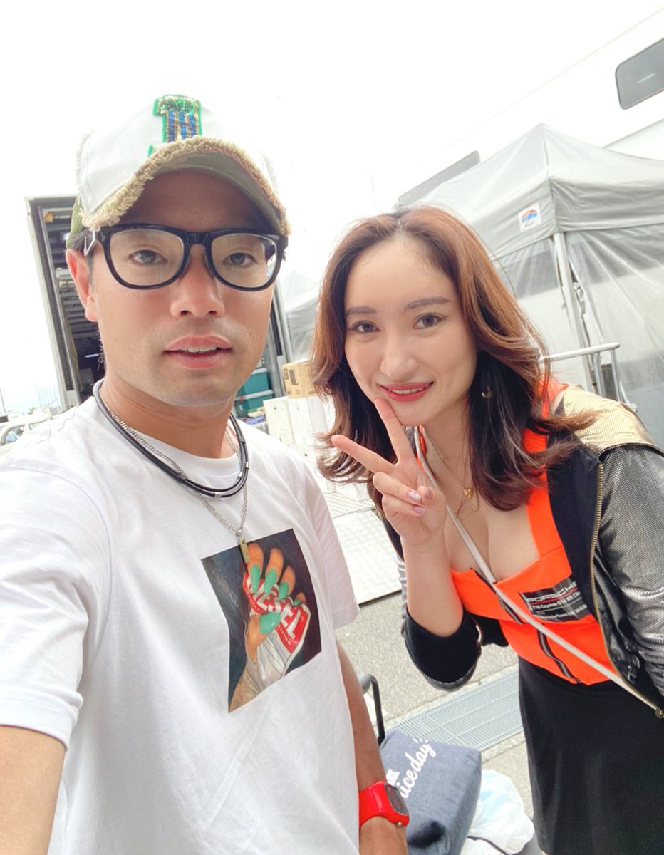 Masanao on Twitter: "SHADE GIRLS 2023『しおりん』星沢しおりちゃん👧🏻 2023 Porsche Team EBI WAIMARAMAレースクイーン ...